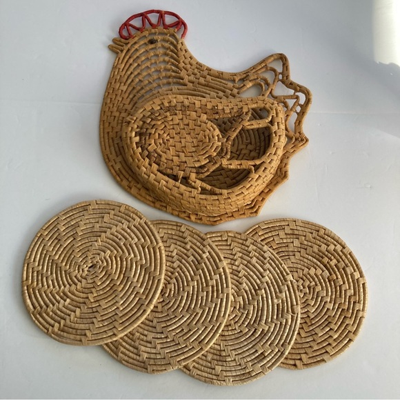 unknown | Kitchen | Vtg Trivet Pot Holder Chicken Rattan Raffia Wicker ...